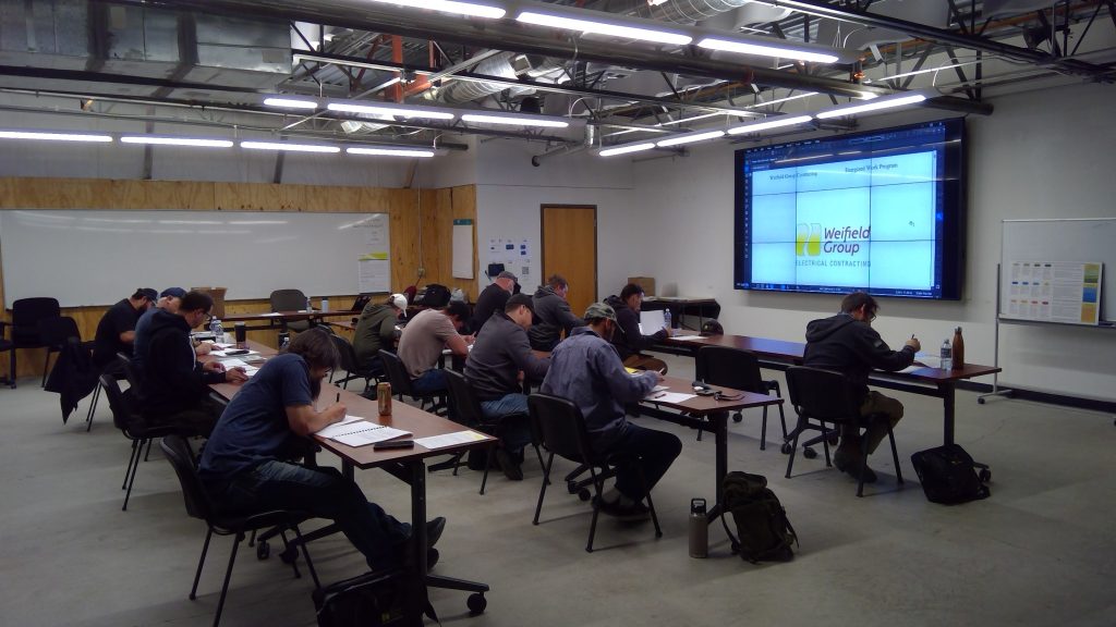 ROCKY MOUNTAIN FOREMAN'S TRAINING - NFPA 70E COURSE - Weifield ...
